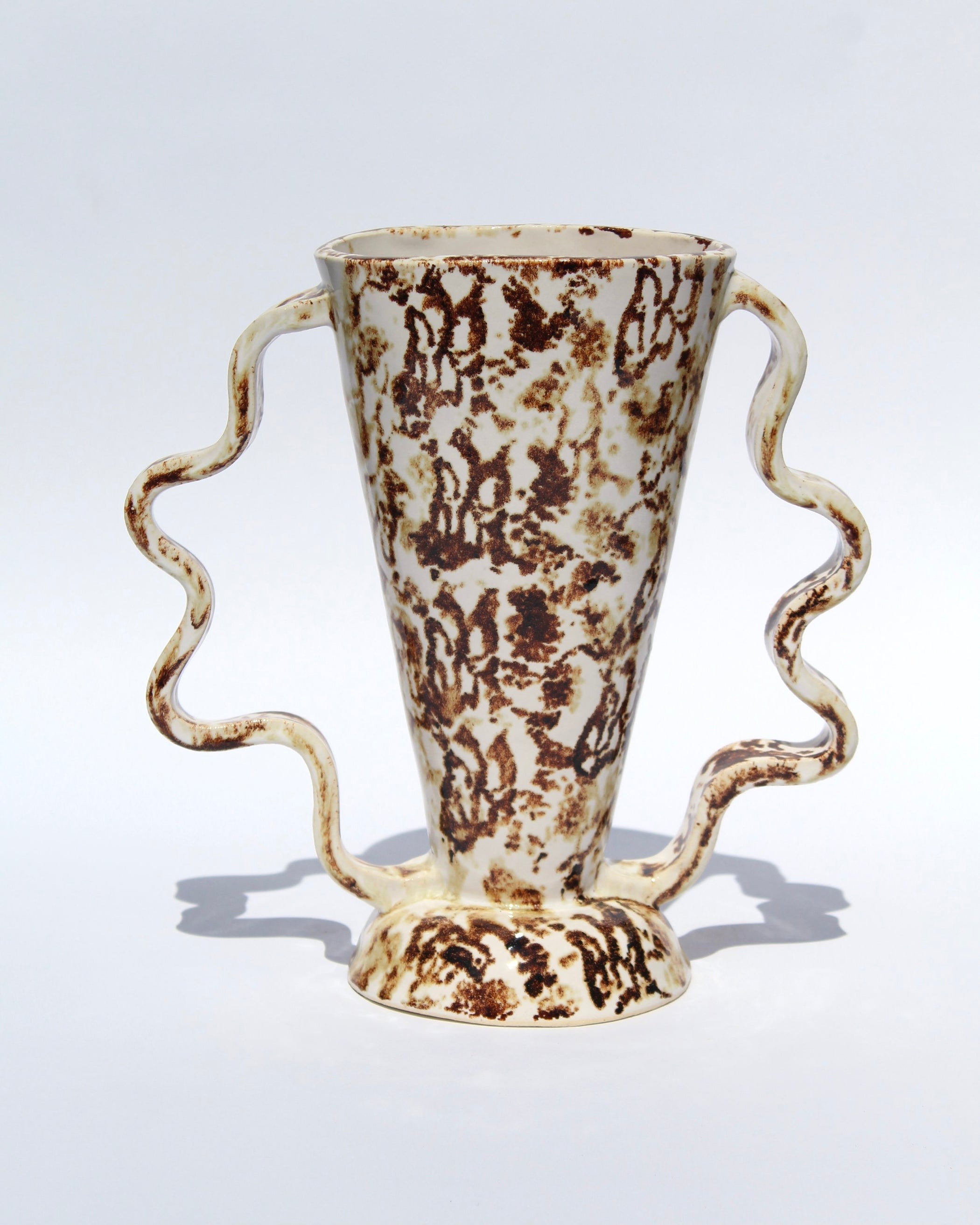 Ceramic Stretch Wave Vase – Adorn Collectiv